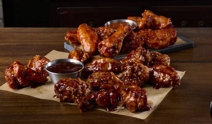 Buffalo Wild Wings introduces Bulleit Bourbon BBQ sauce